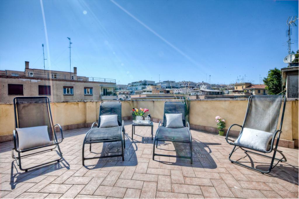 Big Terrace 160 apartment Rome | Vatican Area